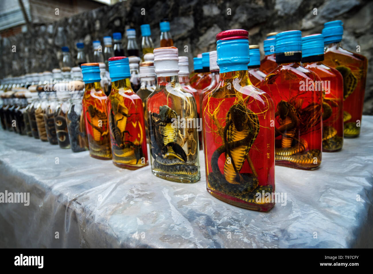 Traditional chinese medicine bottle hi-res stock photography and images ...