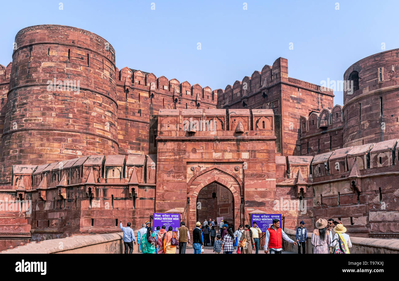 Agra, India - Nov 21, 2018: People visiting buildings in Agra Fort ...