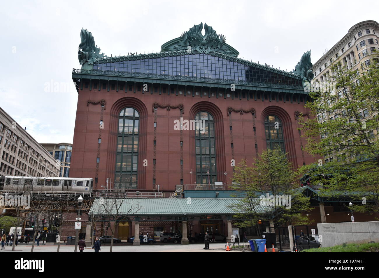 Chicago Library Train High Resolution Stock Photography and Images - Alamy