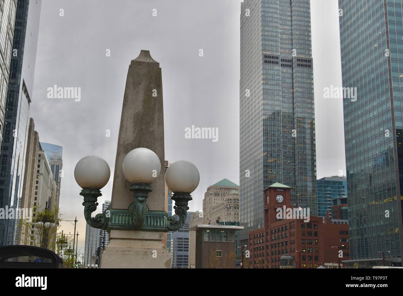 Iconic view of Chicago, Illinois, USA Stock Photo - Alamy