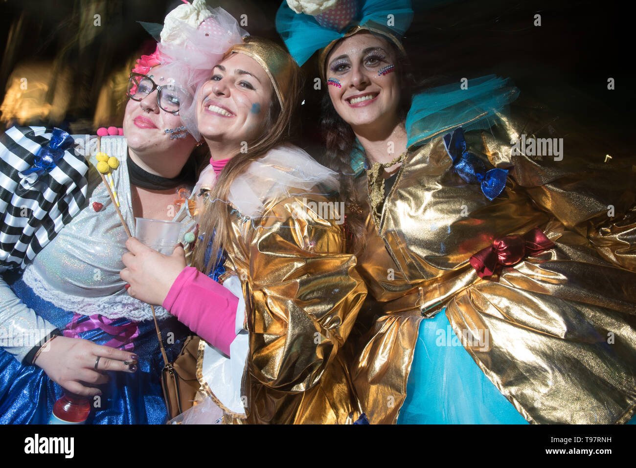 Golden girls costume hi-res stock photography and images - Alamy