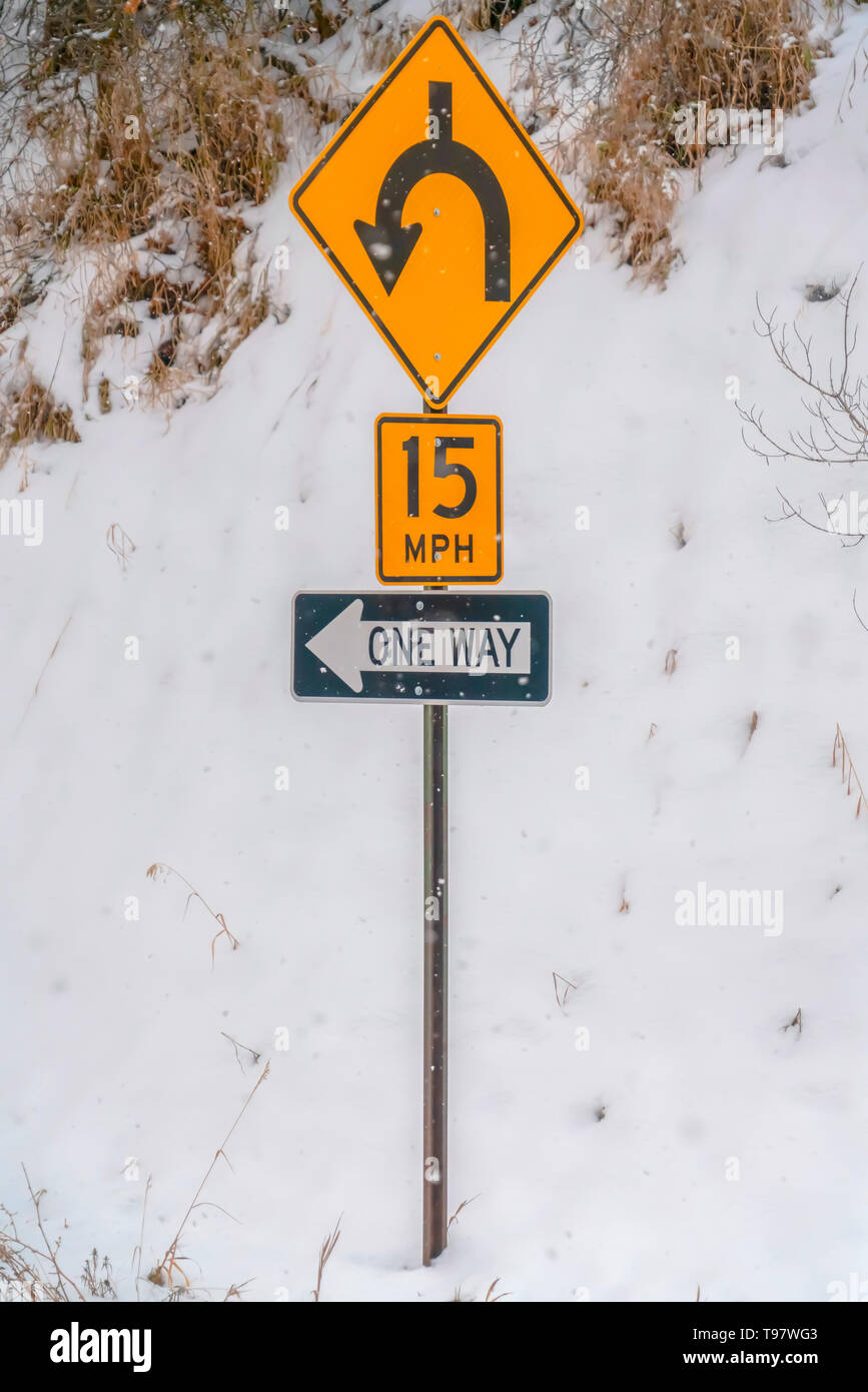 Snow Covered Speed Limit Sign Stock Photos & Snow Covered Speed Limit ...