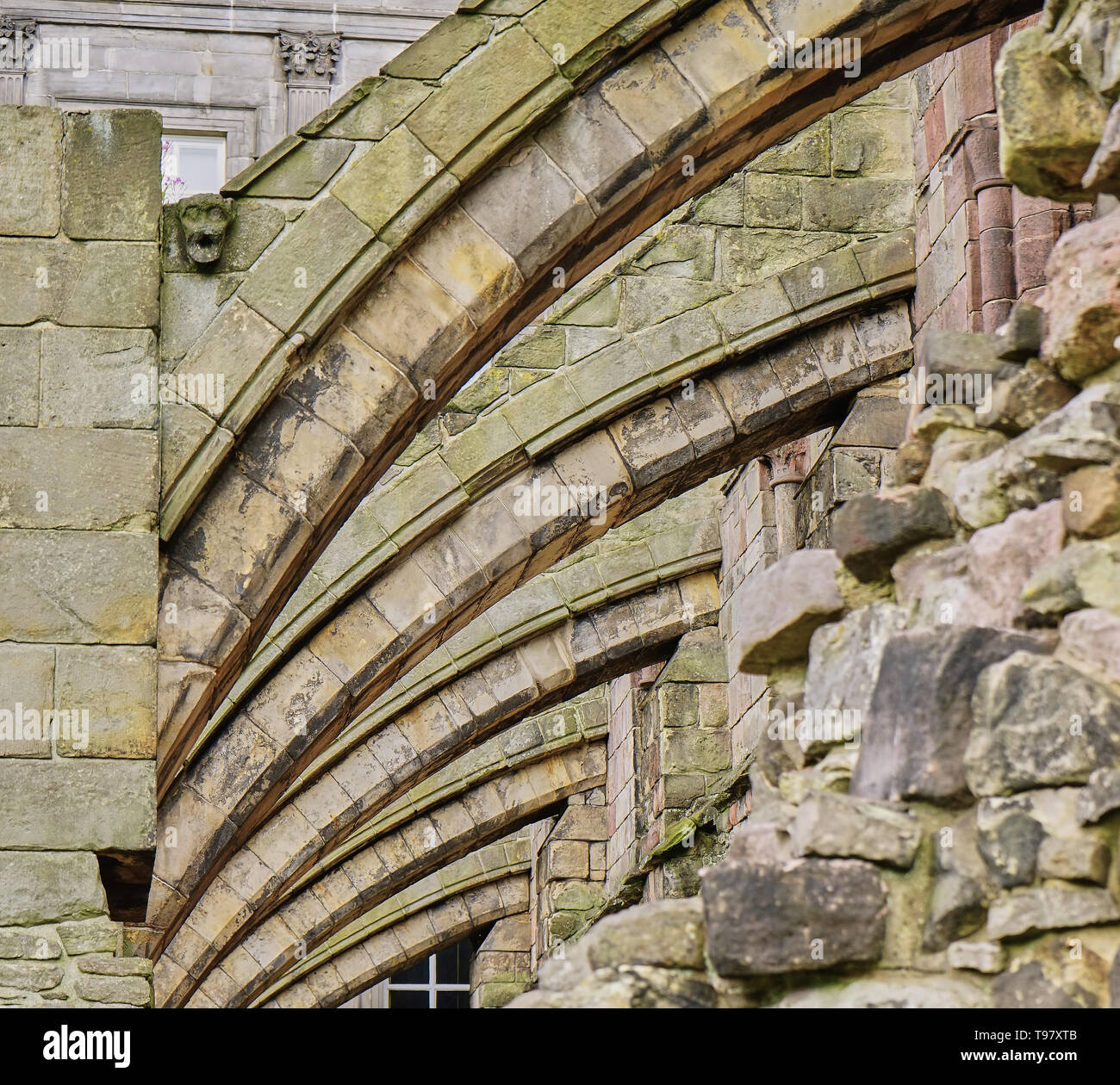 Flying buttress design hi-res stock photography and images - Alamy