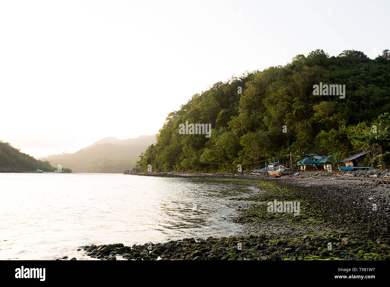 A beach on Sepoc Island, Batangas, Philippines Stock Photo - Alamy