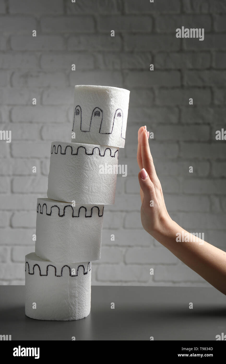 Toilet paper tower hi-res stock photography and images - Alamy