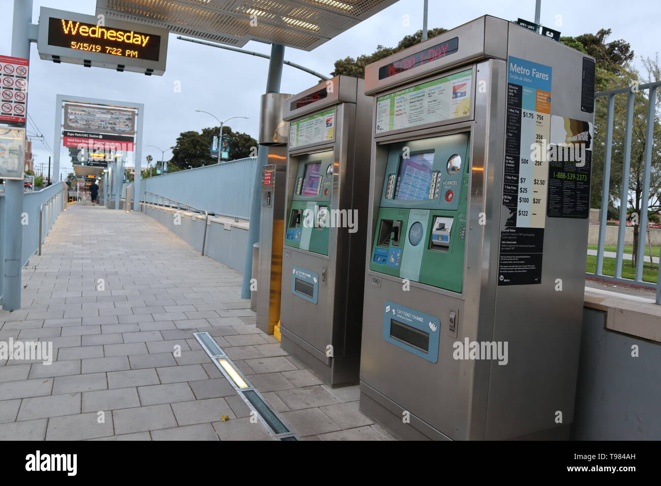 Los angeles metro pass hi-res stock photography and images - Alamy