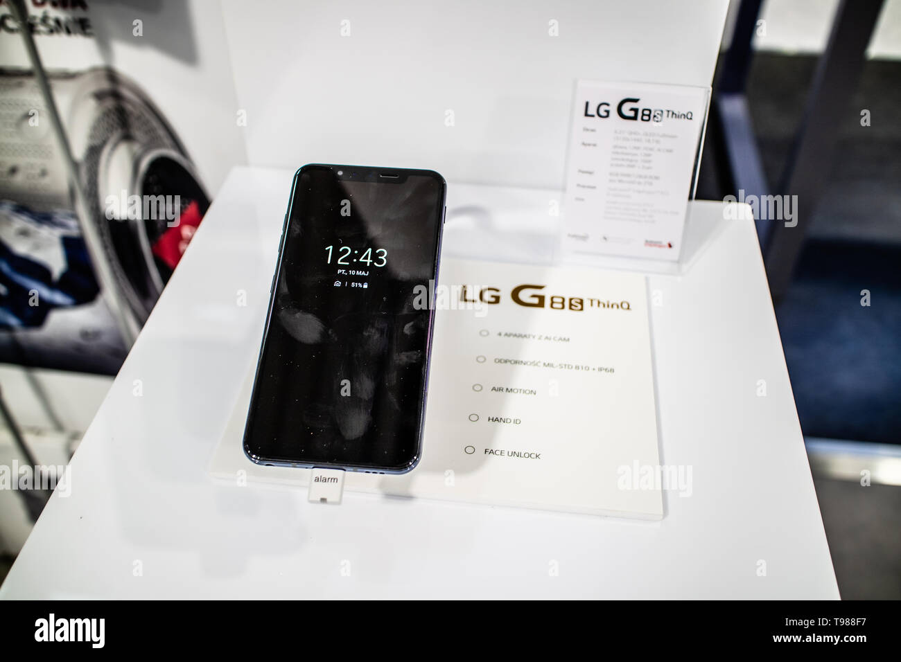 Lg Electronics High Resolution Stock Photography and Images - Alamy