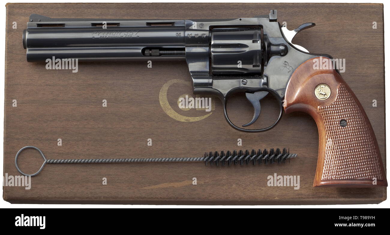 Colt python 357 magnum hi-res stock photography and images - Alamy