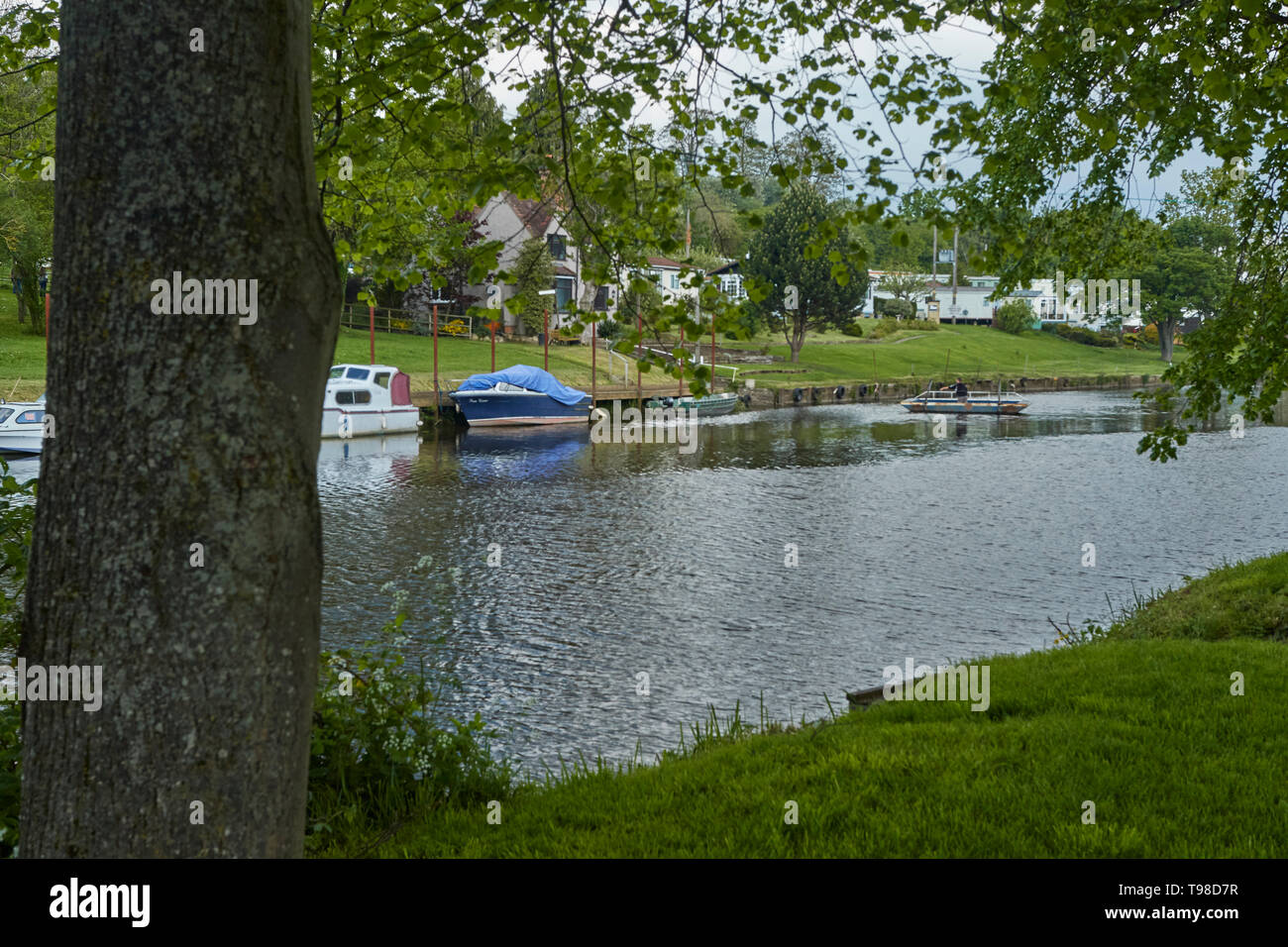 River Avon at Hampton Ferry area, Evesham, Wychavon district ...