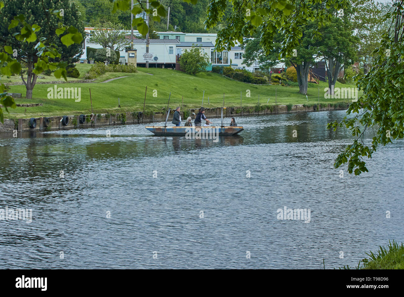 River Avon at Hampton Ferry area, Evesham, Wychavon district ...