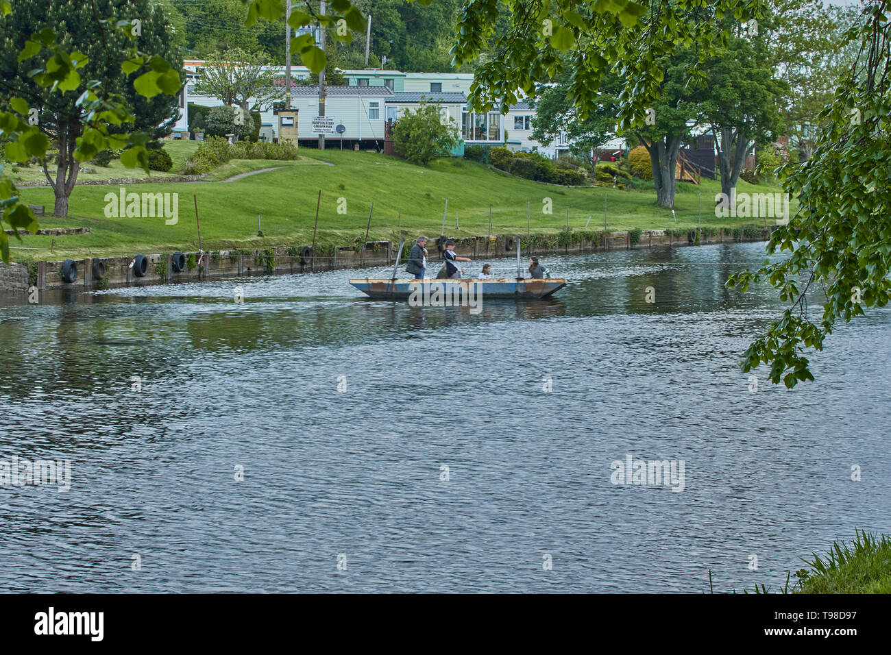River Avon at Hampton Ferry area, Evesham, Wychavon district ...
