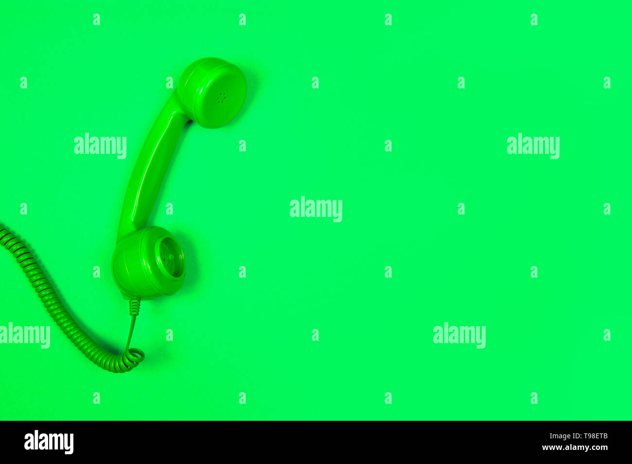 Green retro telephone hi-res stock photography and images - Alamy