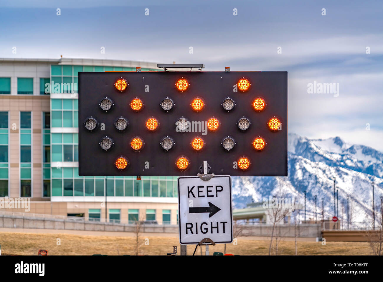 Keep right sign hi-res stock photography and images - Alamy