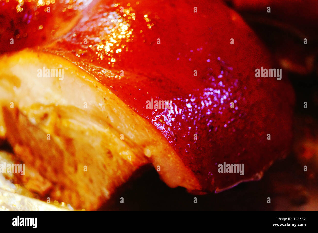 Chinese traditional pork pig's head pork skin is a very delicious food ...