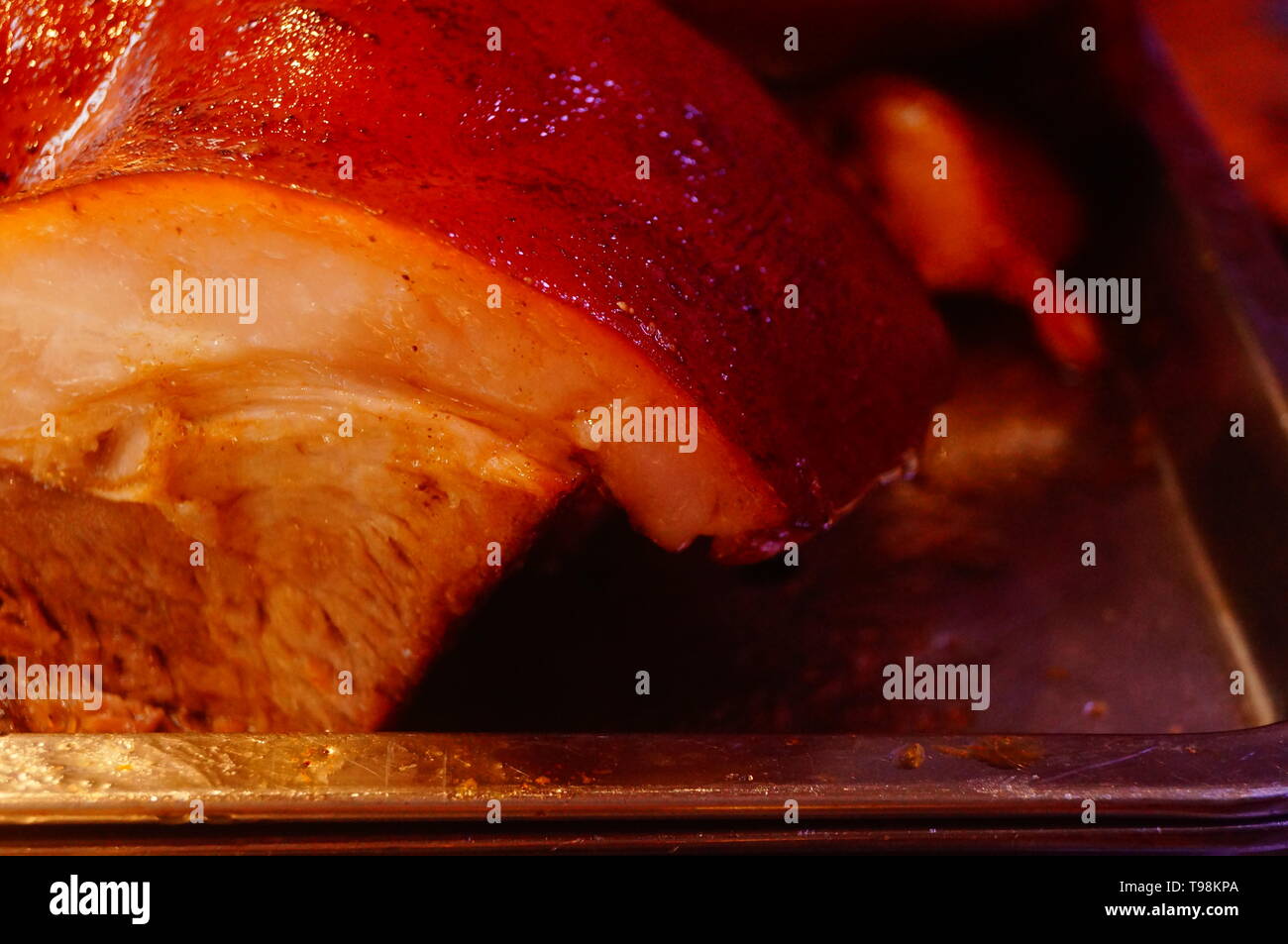 Chinese traditional pork pig's head pork skin is a very delicious food ...