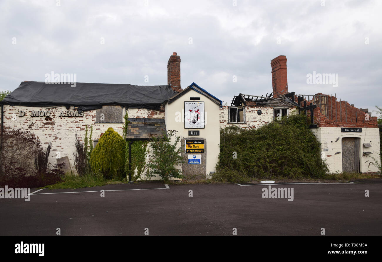 Dymock arms hi-res stock photography and images - Alamy