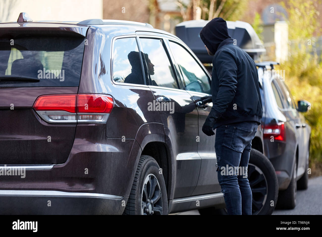 Car theft hi-res stock photography and images - Alamy