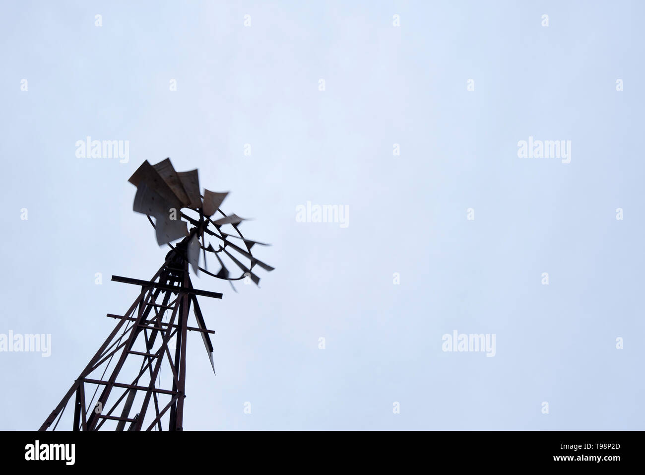 Australian old windmill hi-res stock photography and images - Alamy