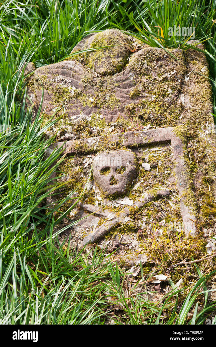 Scotland scottish gravestone argyll hi-res stock photography and images ...