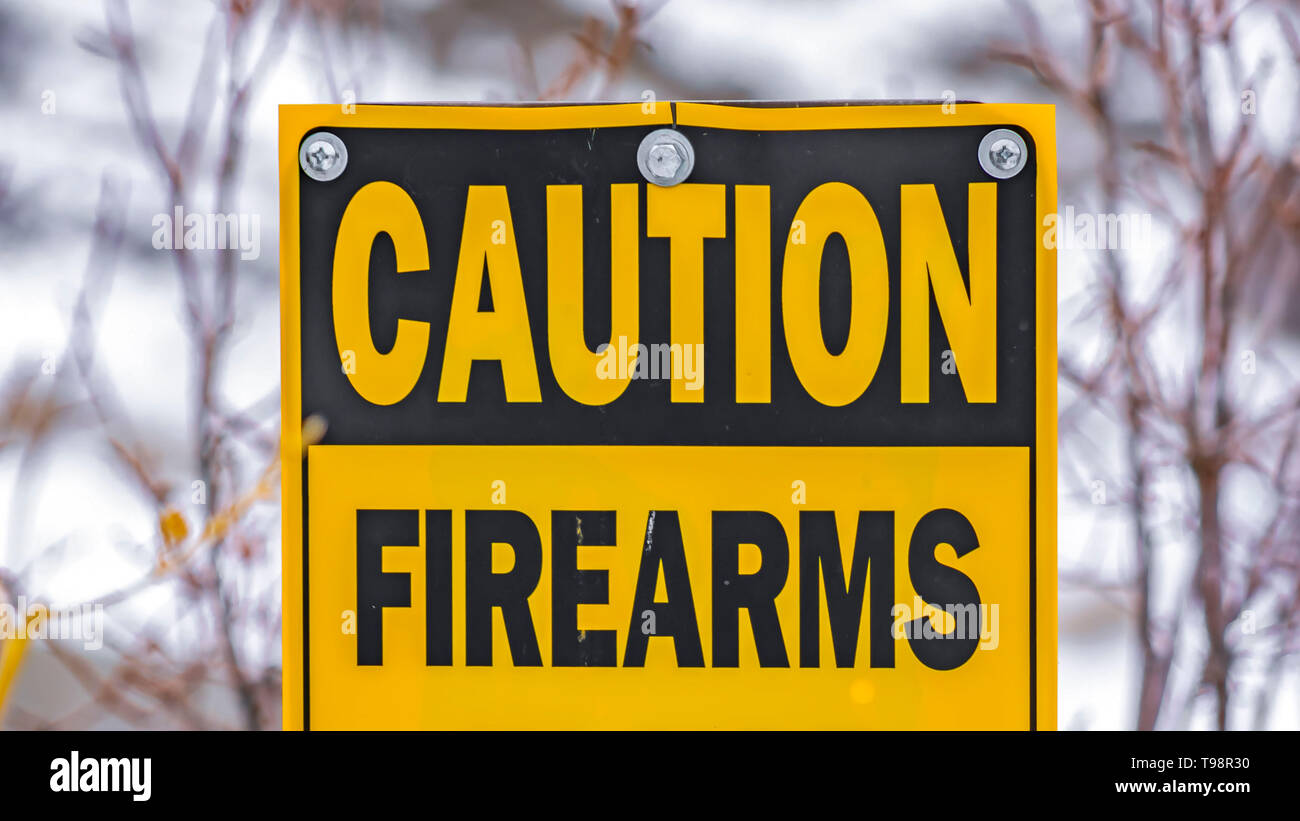 Dangerous attention firearms hi-res stock photography and images - Alamy