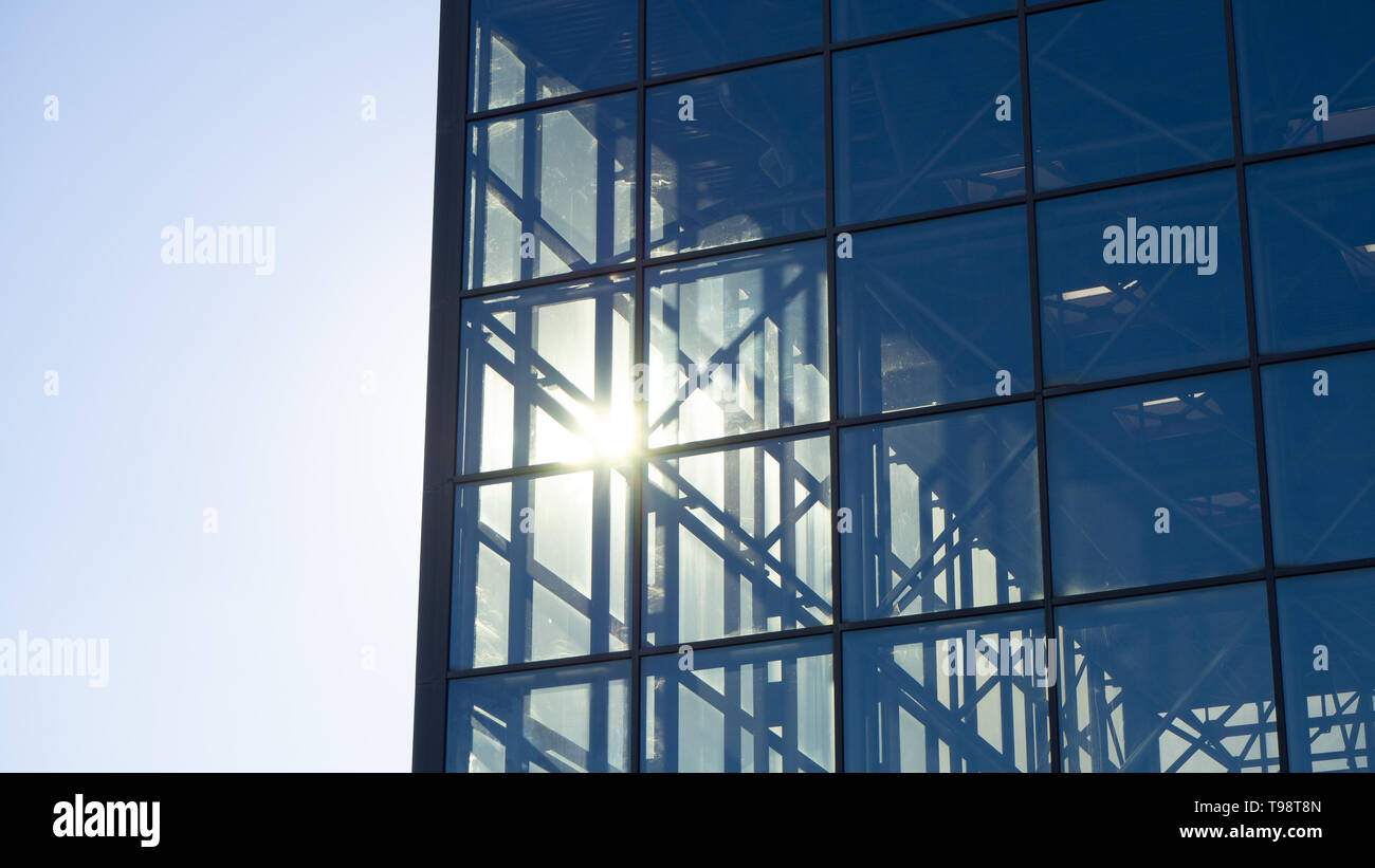 Steel frame windows hi-res stock photography and images - Alamy