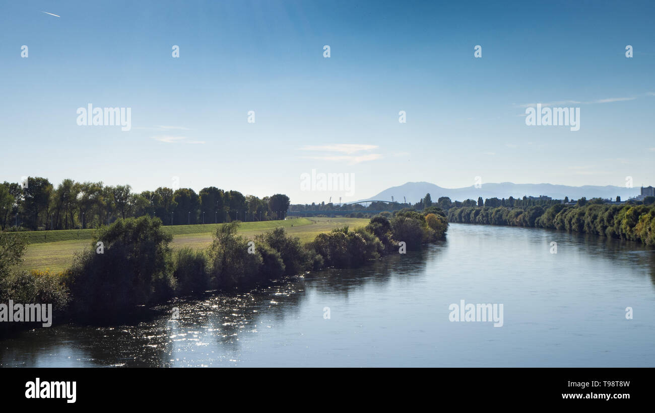 Save river hi-res stock photography and images - Alamy