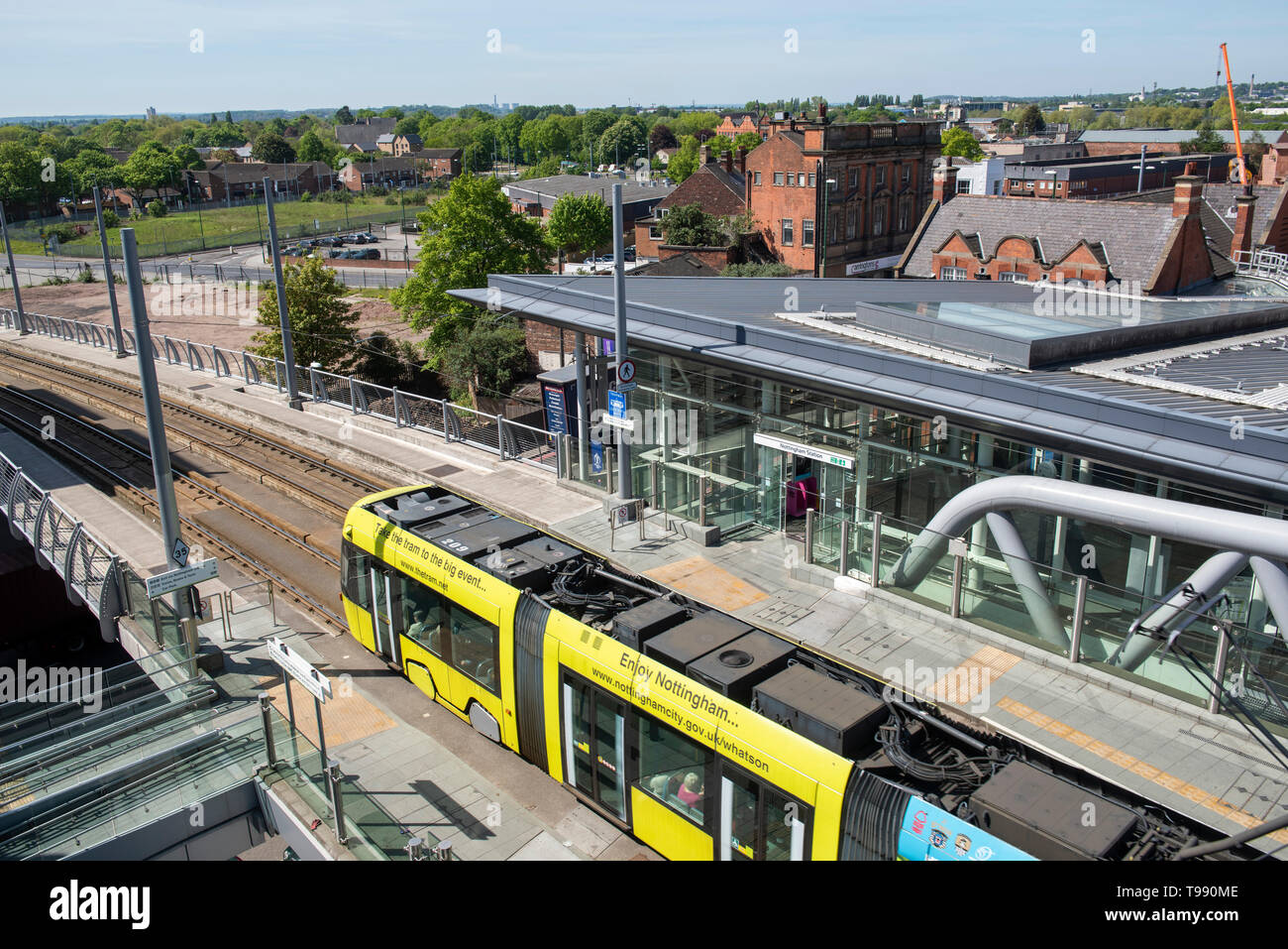 Nottingham railway station tram stop hi-res stock photography and ...