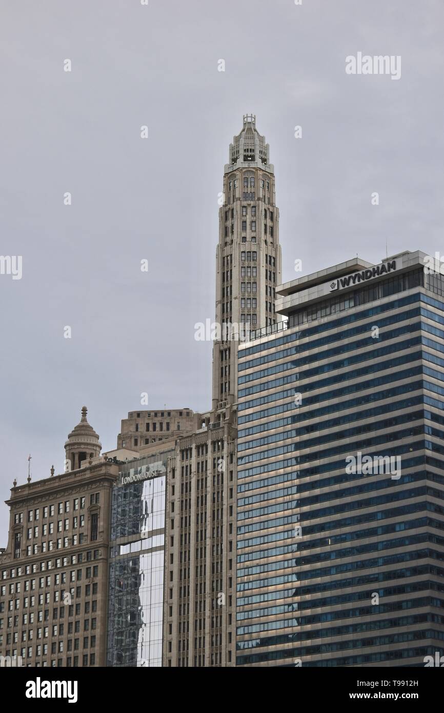 Iconic view of Chicago, Illinois, USA Stock Photo - Alamy