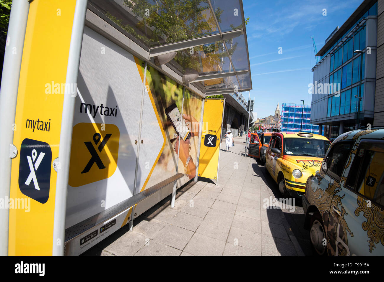 Trent street taxi rank nottingham hi-res stock photography and images ...