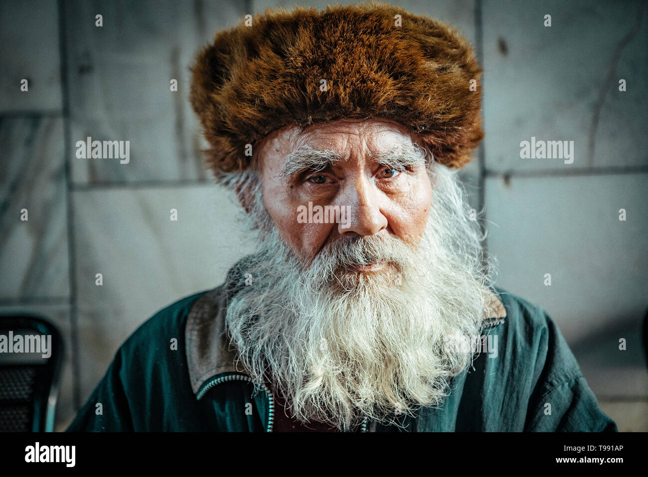 Old man train hi-res stock photography and images - Alamy
