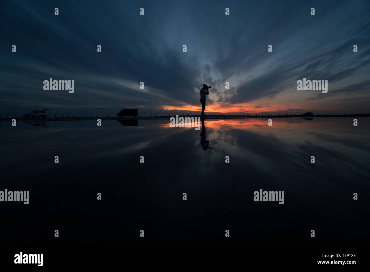 Reflection of sunset hi-res stock photography and images - Alamy