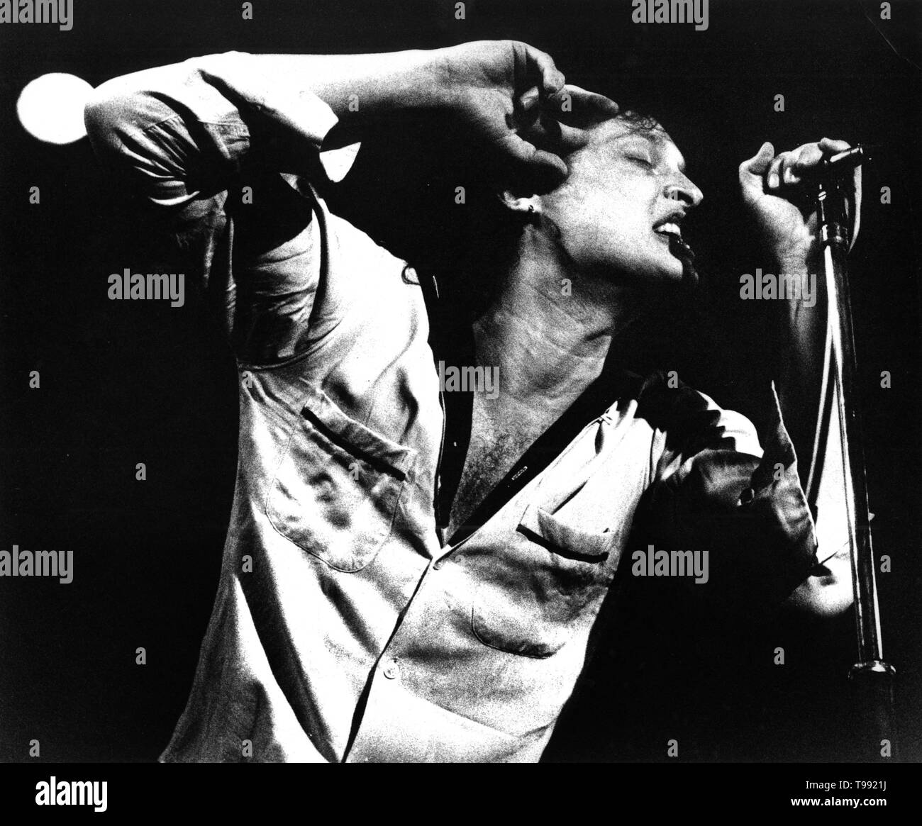 1974, Netherlands, Golden Earring, Barry Hay (Photo vCaem/Hanekroot ...