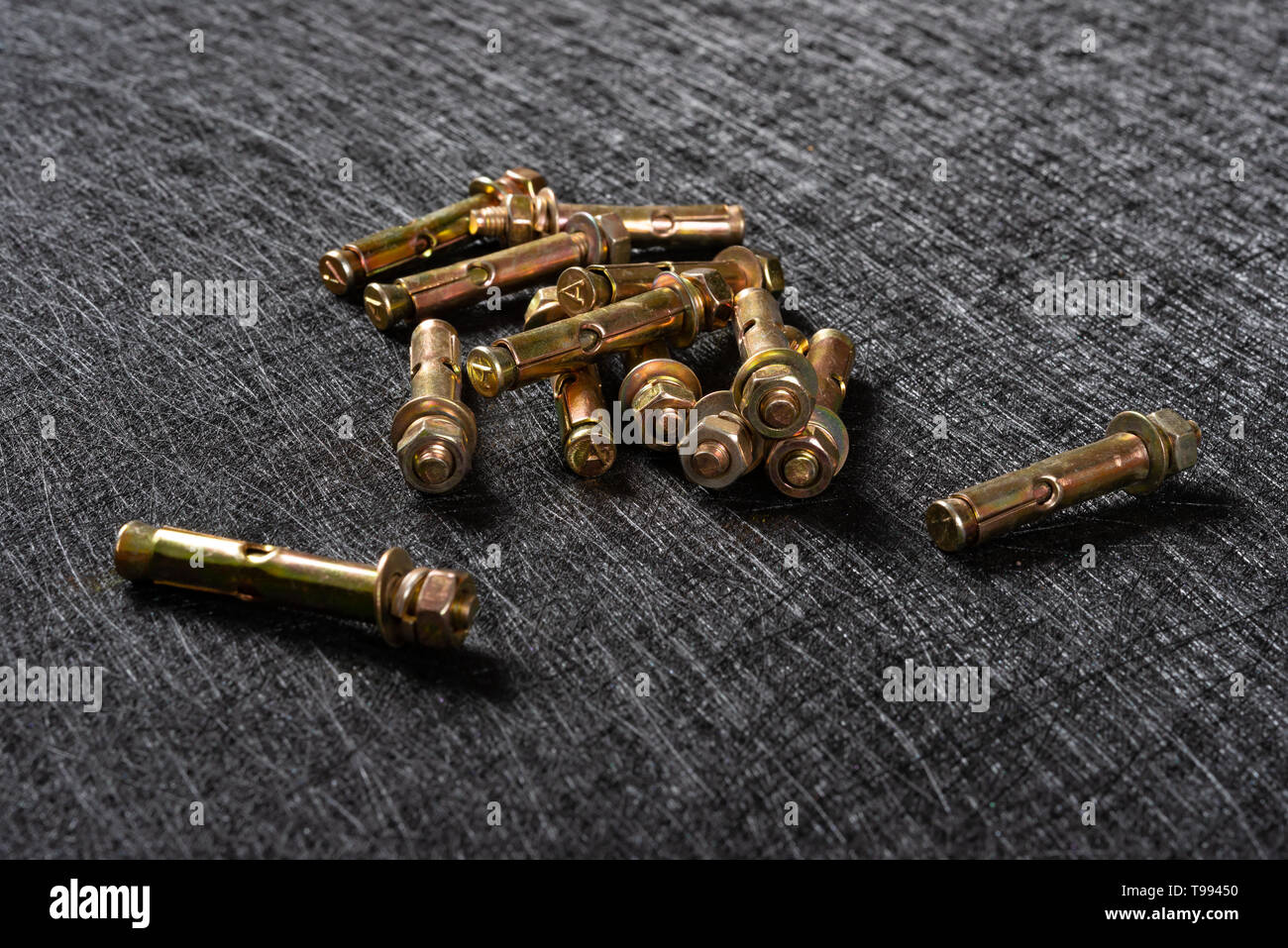 Expansion screw hi-res stock photography and images - Alamy