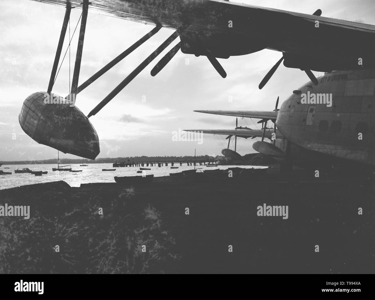 Boac short sunderland flying boat Black and White Stock Photos & Images ...