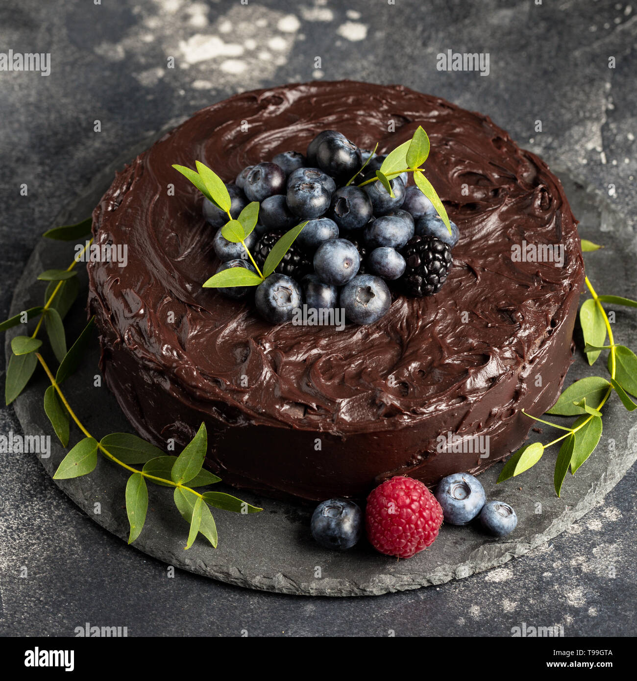 Dark chocolate mousse cake hi-res stock photography and images - Alamy