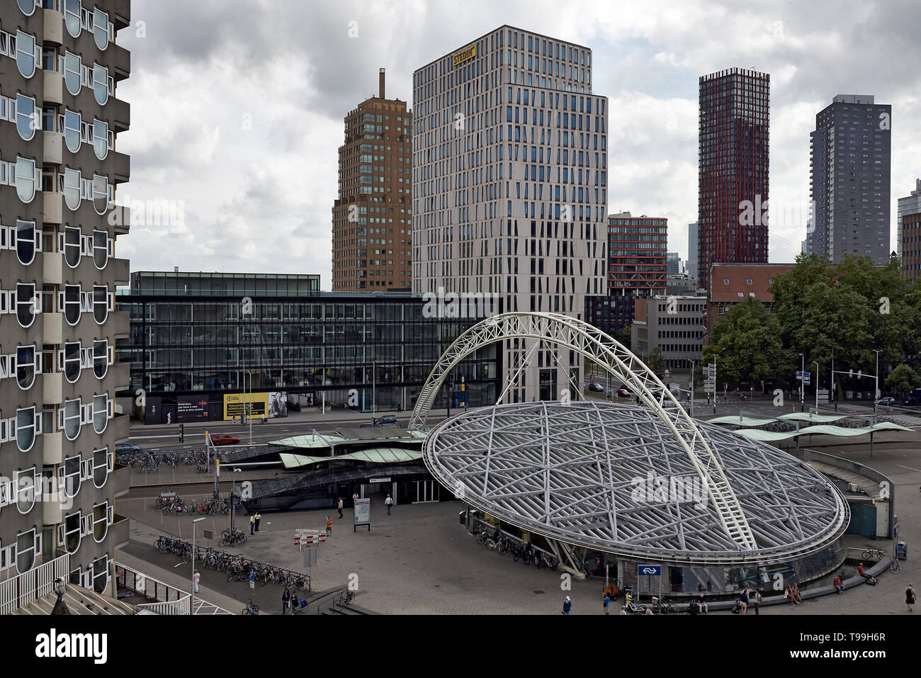 Blaak station, pencil flat and cube houses in the city of Rotterdam ...