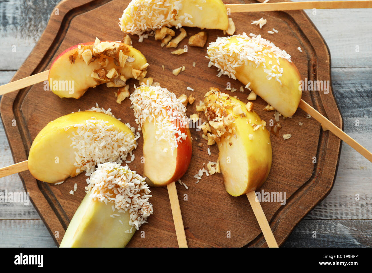 Apple wedge top view hi-res stock photography and images - Alamy
