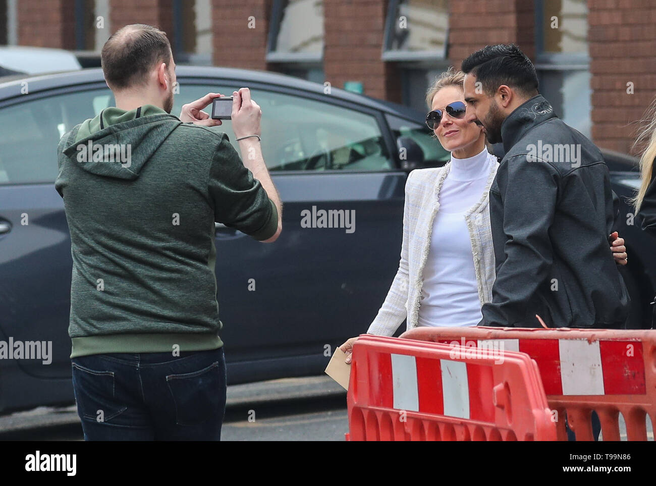 Geri Halliwell arrives for The Spice Girls tour rehearsals holding a ...