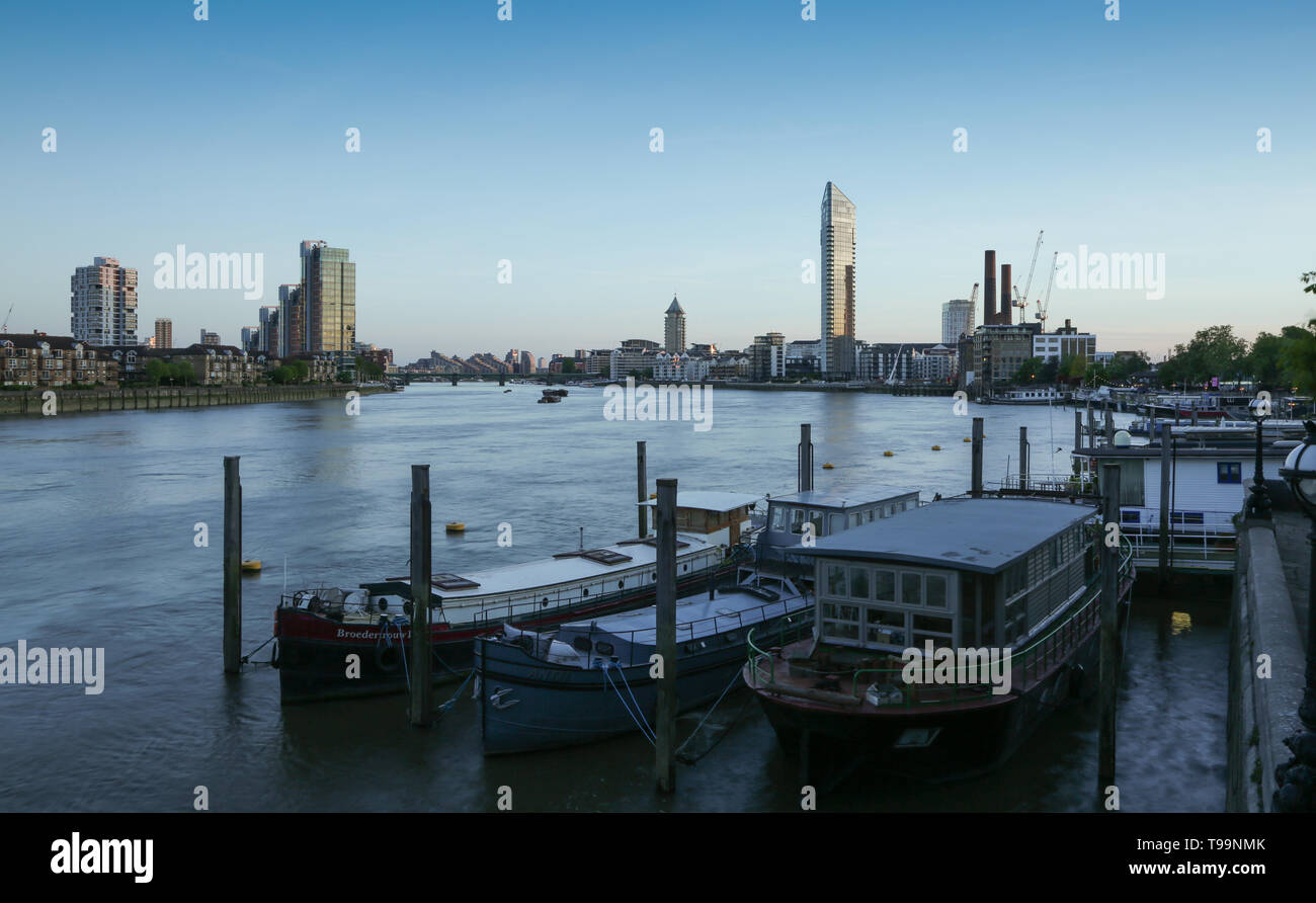 Chelsea wharf hi-res stock photography and images - Alamy