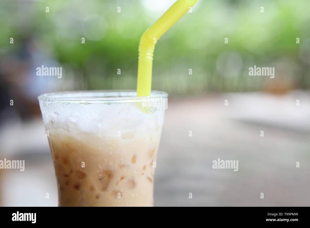 Iced latte hi-res stock photography and images - Alamy