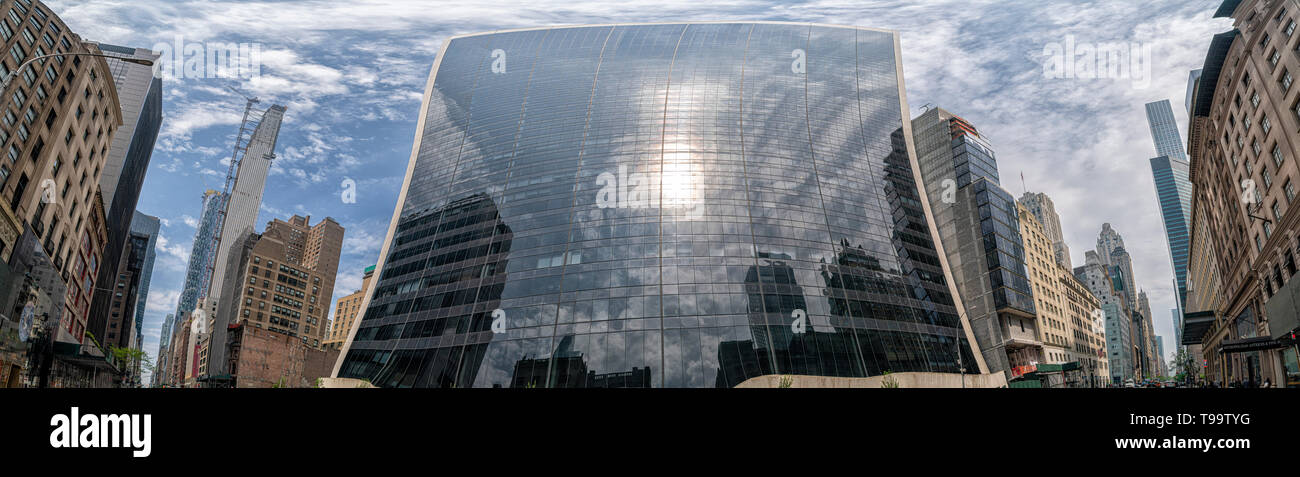 new york manhattan new skyscrapers under construction Stock Photo - Alamy