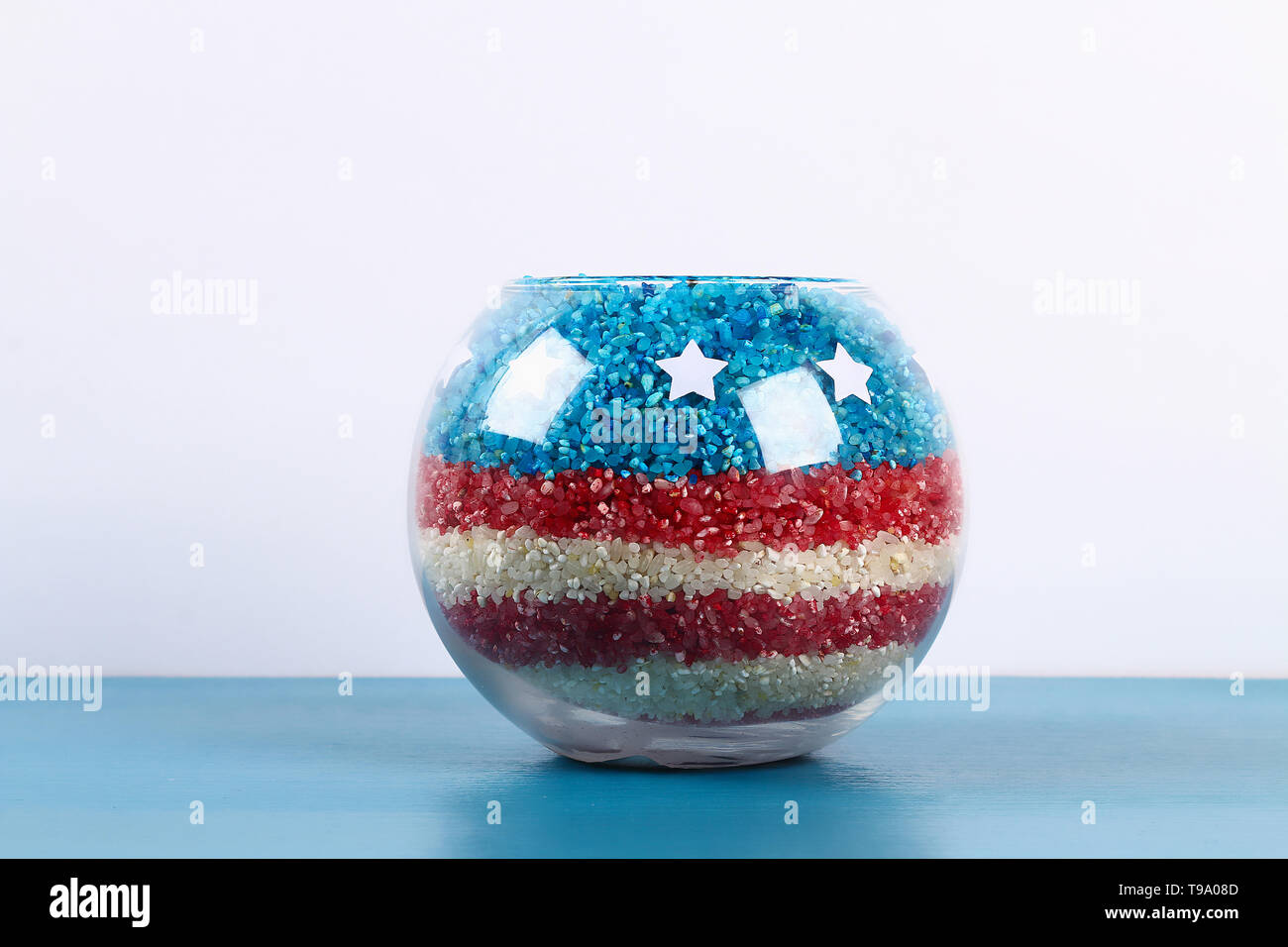 Diy 4th of July vase of glass jars and colored rice American flag, red ...