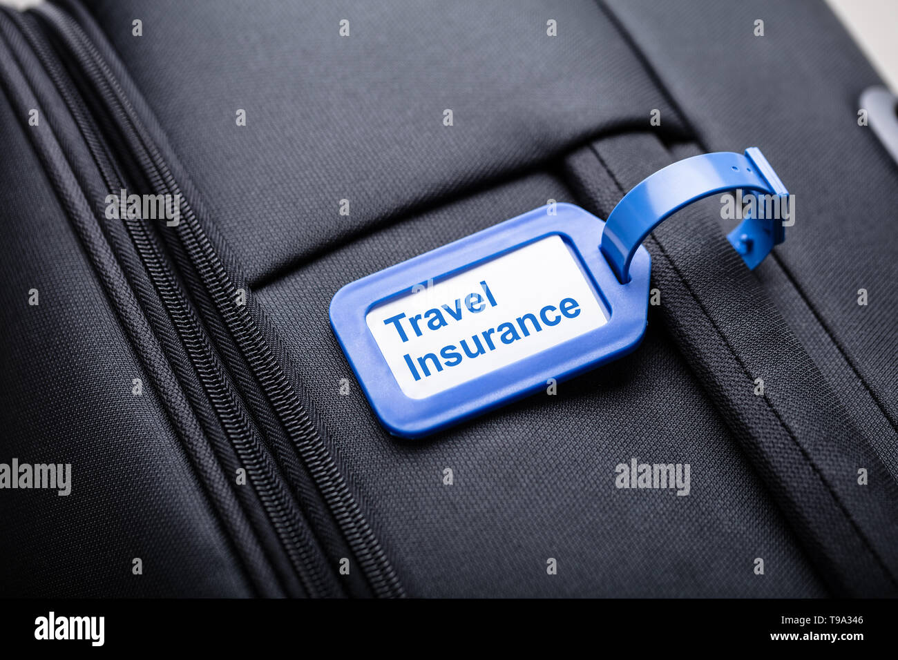 Black suitcase hi-res stock photography and images - Alamy