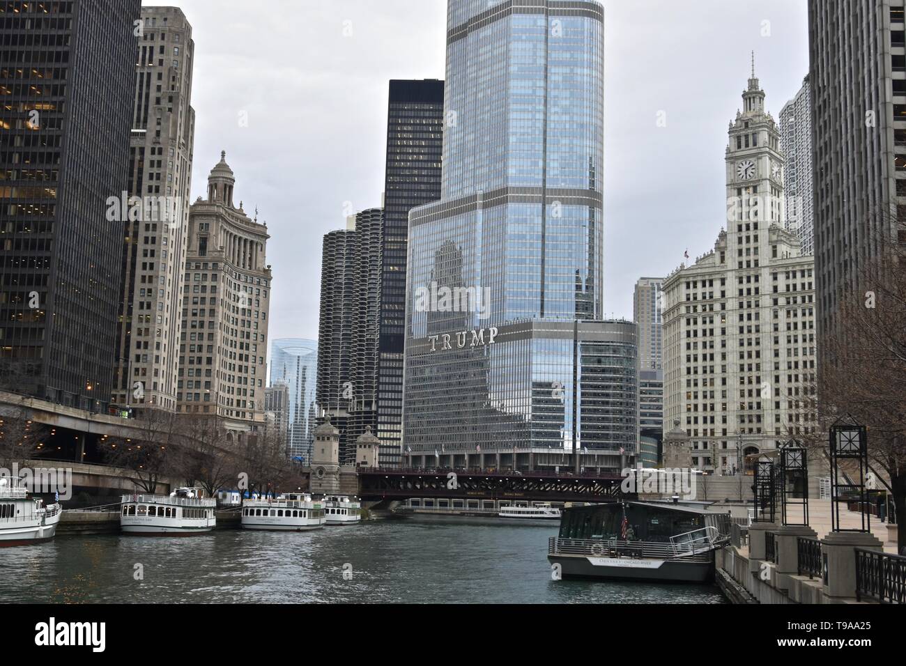 Chicago's iconic Wrigley Building along the Chicago River in the Near ...
