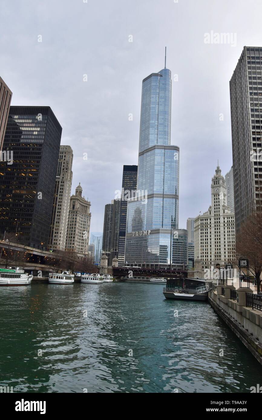 Trump International Hotel and Tower in central Chicago, Illinois, USA ...