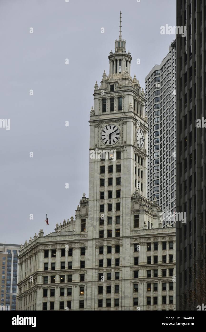Chicago's iconic Wrigley Building along the Chicago River in the Near ...