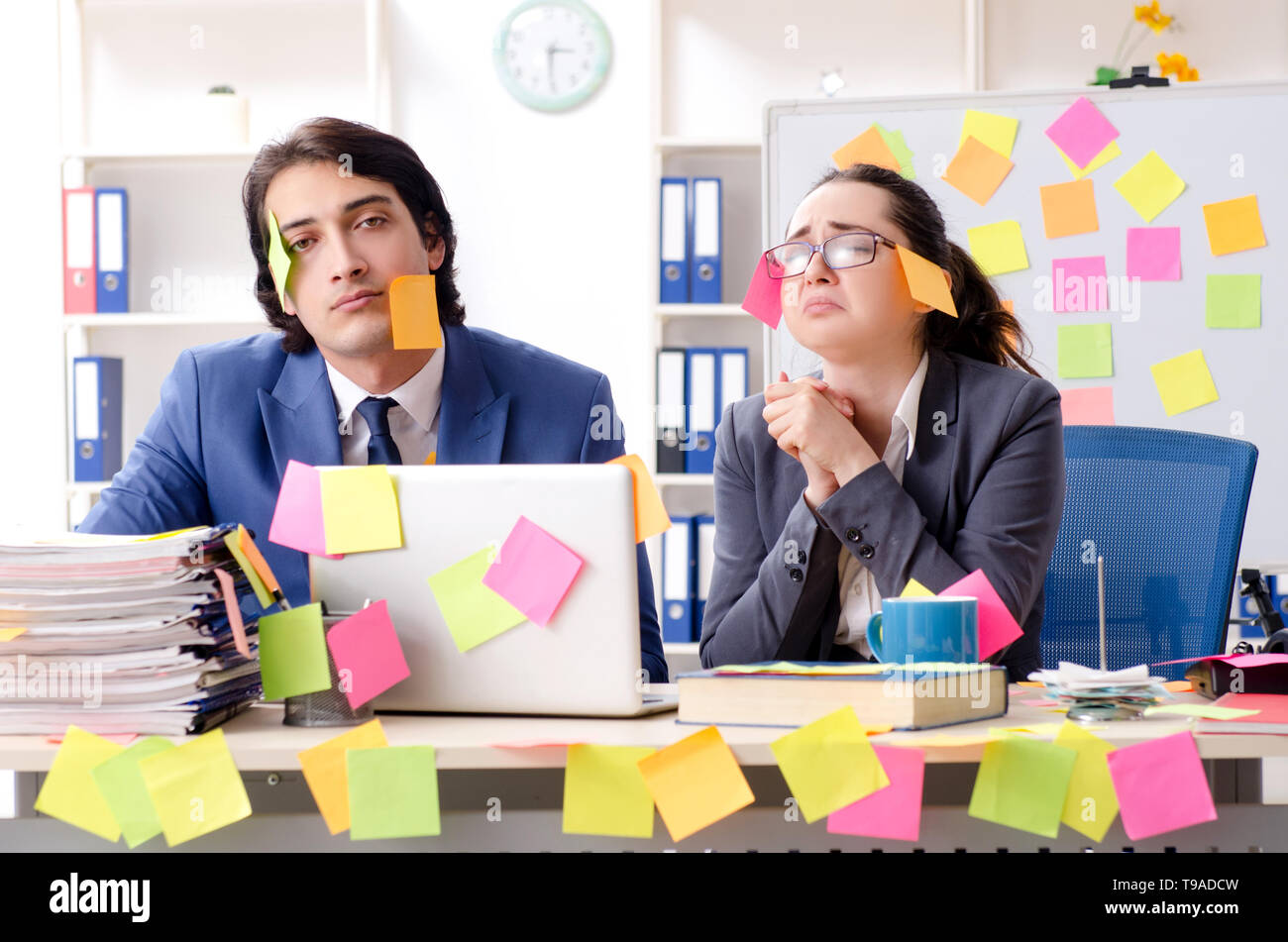 Employees office praying hi-res stock photography and images - Alamy