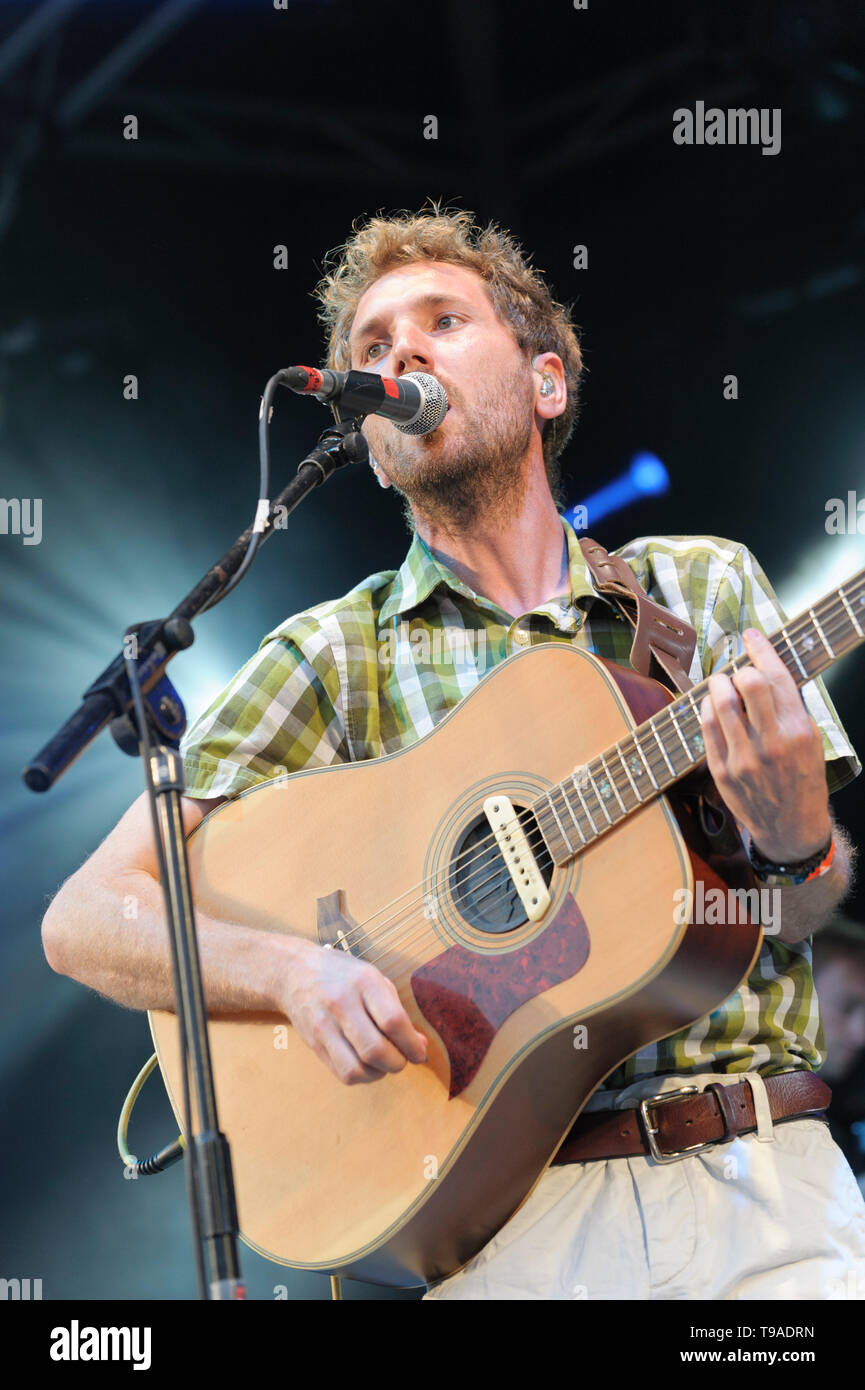 Brian briggs musician hi-res stock photography and images - Alamy