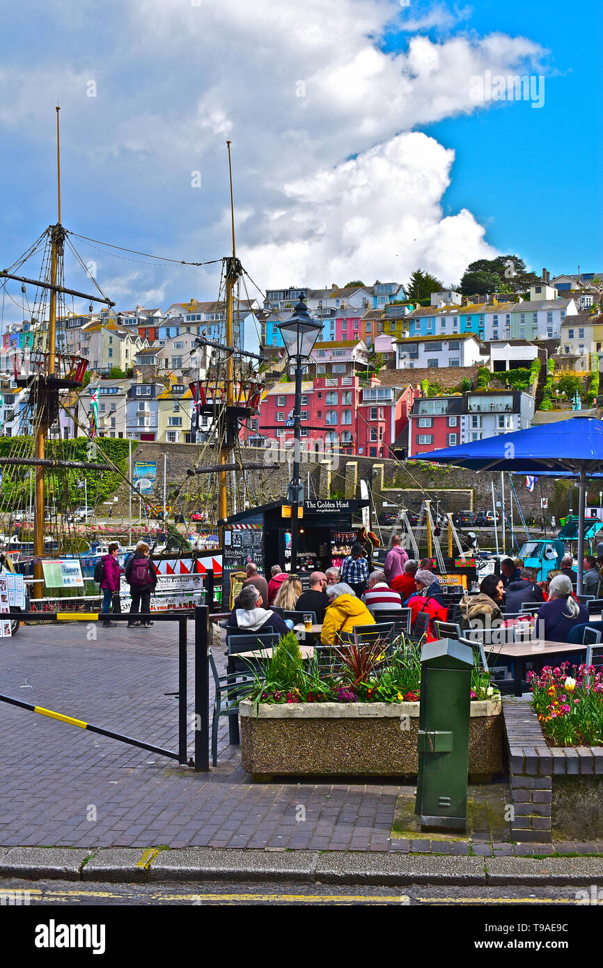 Brixham restaurant hi-res stock photography and images - Alamy
