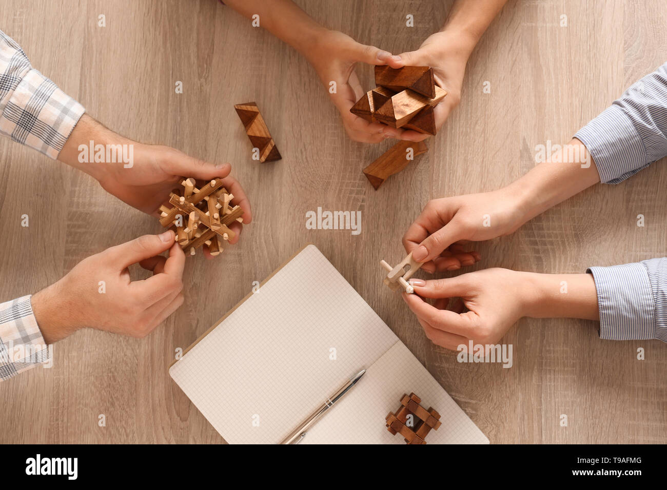 Brain teasers hi-res stock photography and images - Alamy